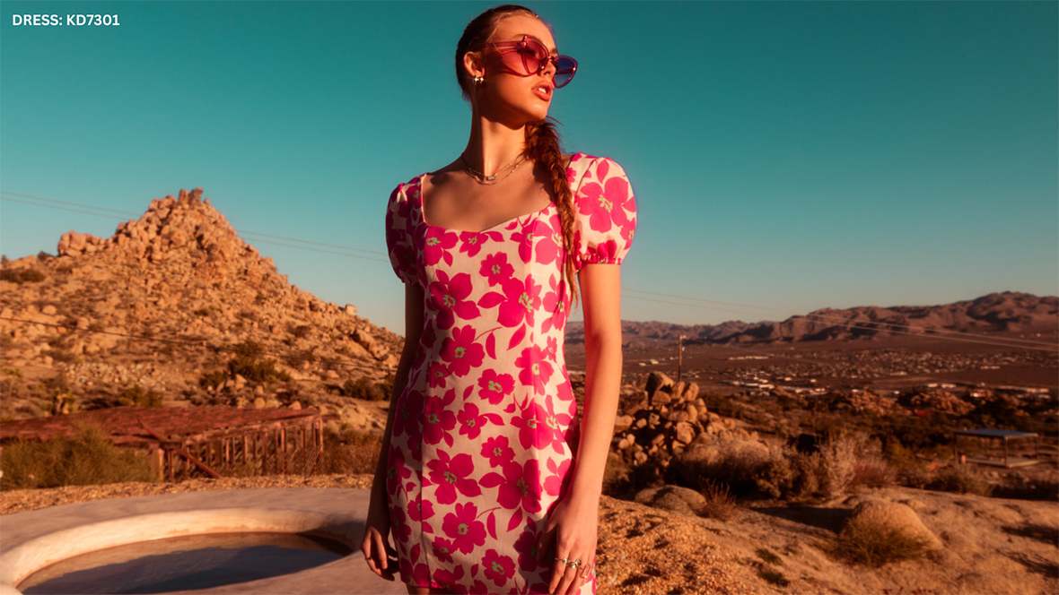 LE LIS Wholesale Products - FashoionGo